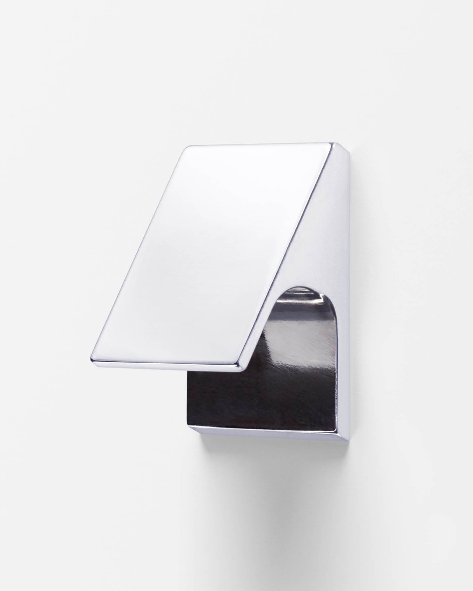Novel Mini cabinet handle in Polished Aluminium | A.S.Helsingö